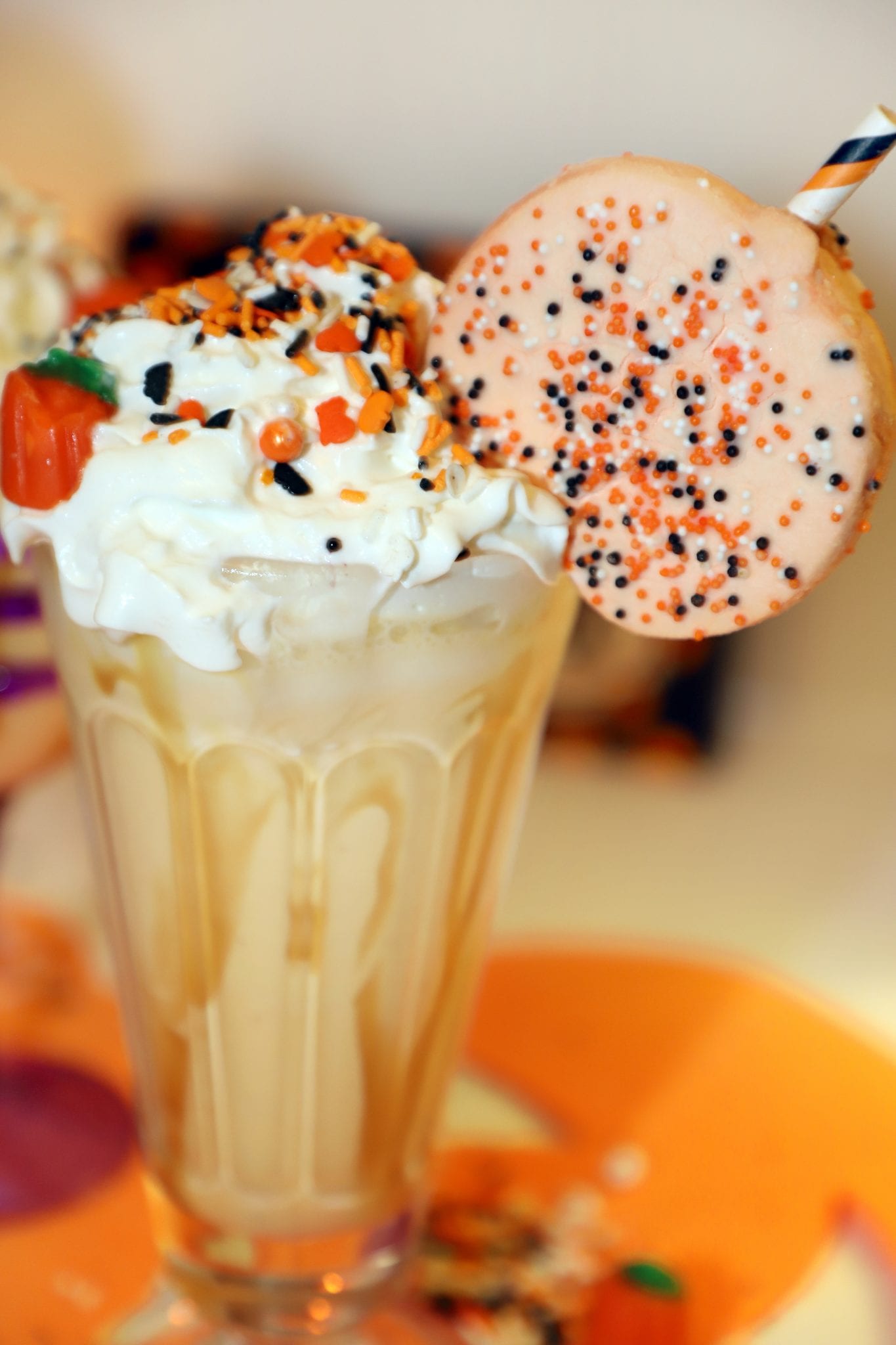 Spooky and Sweet Pumpkin Shakes #PumpkinWeek - For the Love of Food