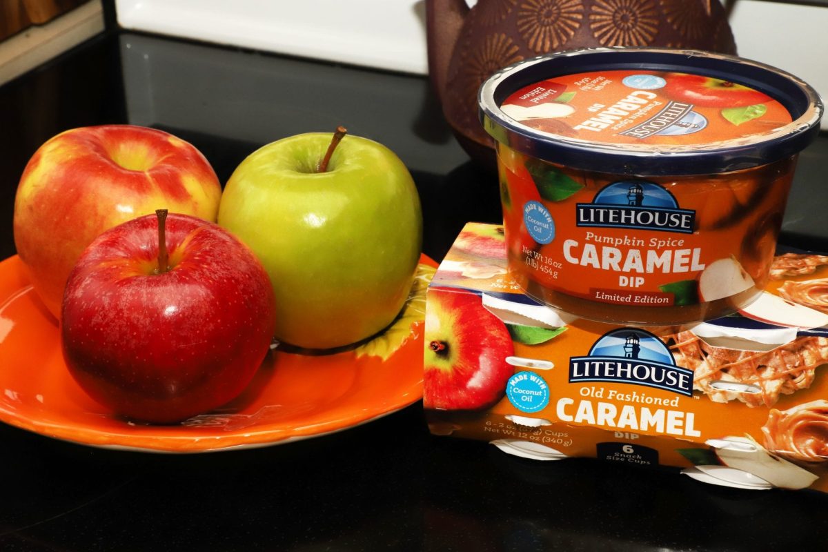 Caramel Apple Blossoms #HalloweenTreatsWeek - For the Love of Food
