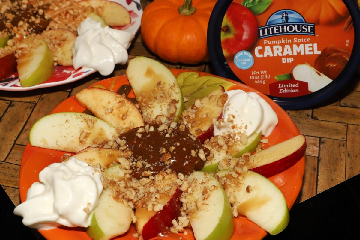 Caramel Apple Blossoms #HalloweenTreatsWeek - For the Love of Food