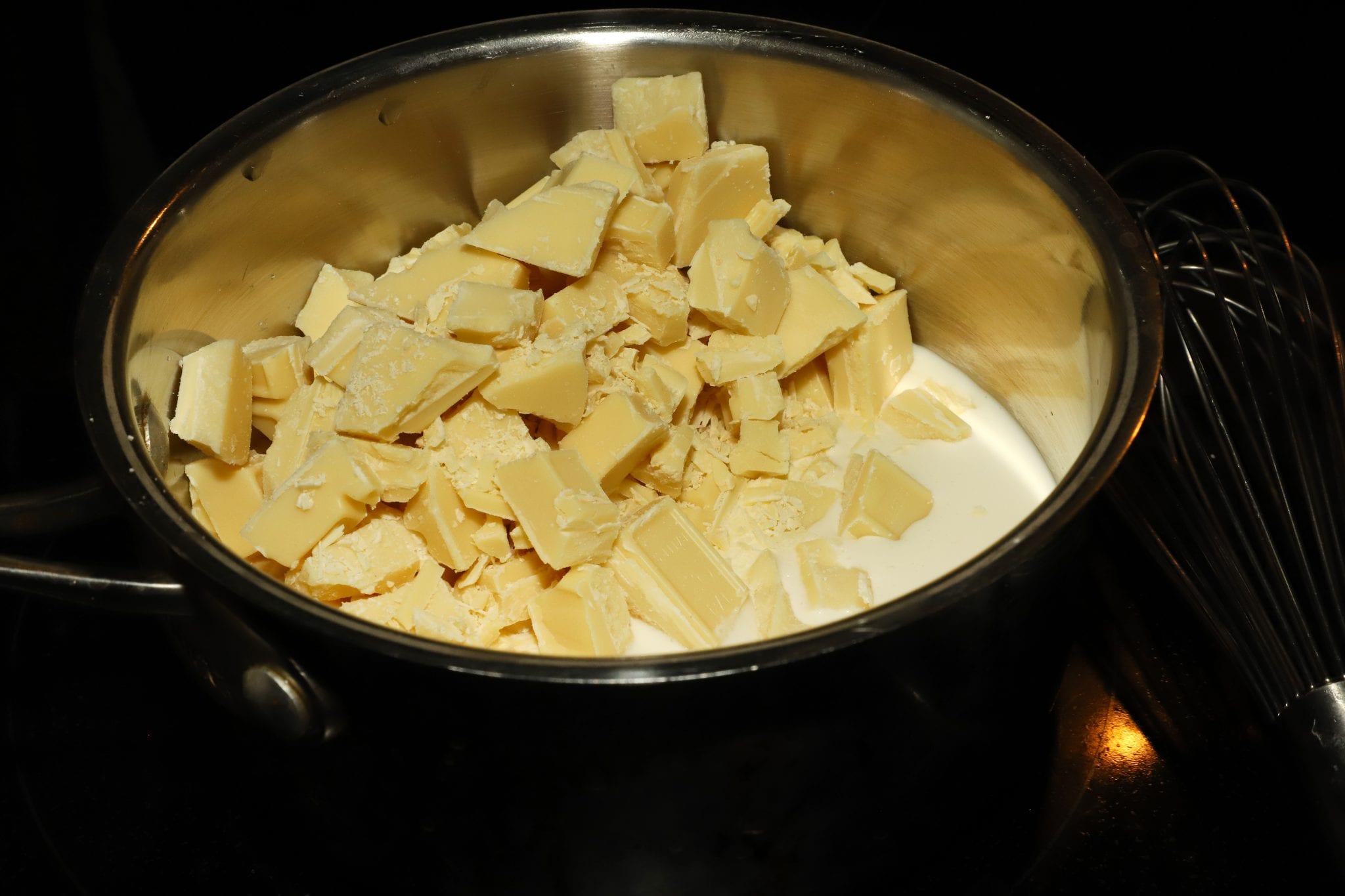 Hocus Pocus Cauldron Fondue #HalloweenTreatsWeek - For the Love of Food
