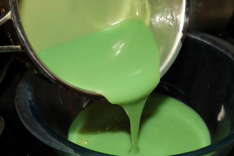 Hocus Pocus Cauldron Fondue #HalloweenTreatsWeek - For the Love of Food