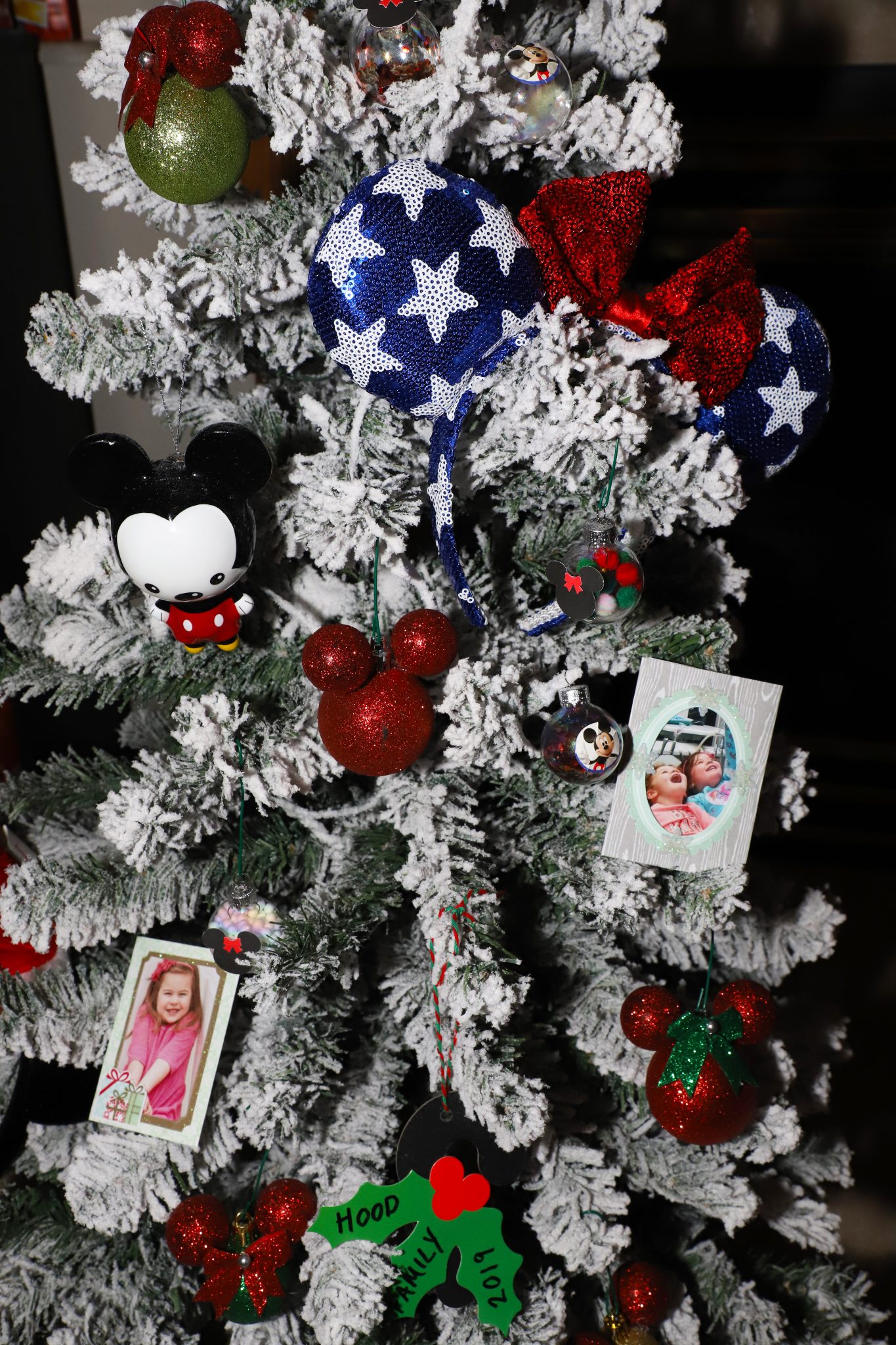 DIY Mickey and Minnie Mouse Disney Christmas Tree - For the Love of Food