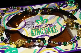 All About Mardi Gras King Cake : History and Tips - For the Love of Food