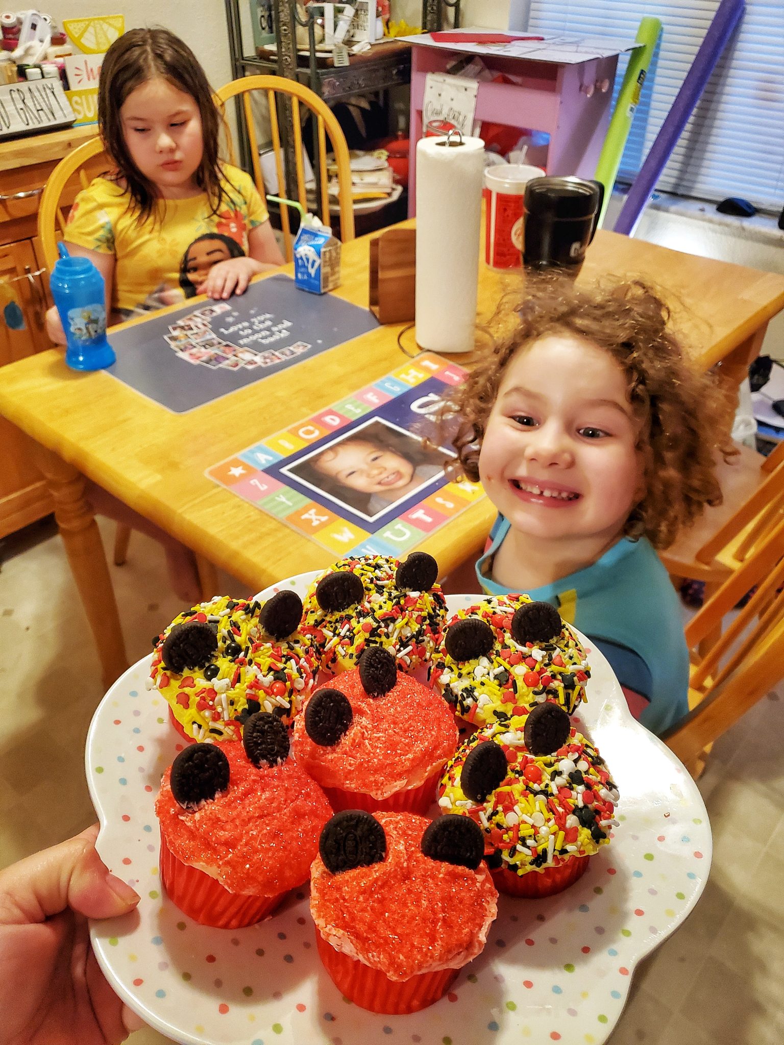 Mickey Mouse Sprinkles Cupcakes - For the Love of Food