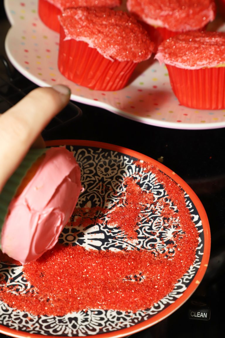Mickey Mouse Sprinkles Cupcakes - For the Love of Food
