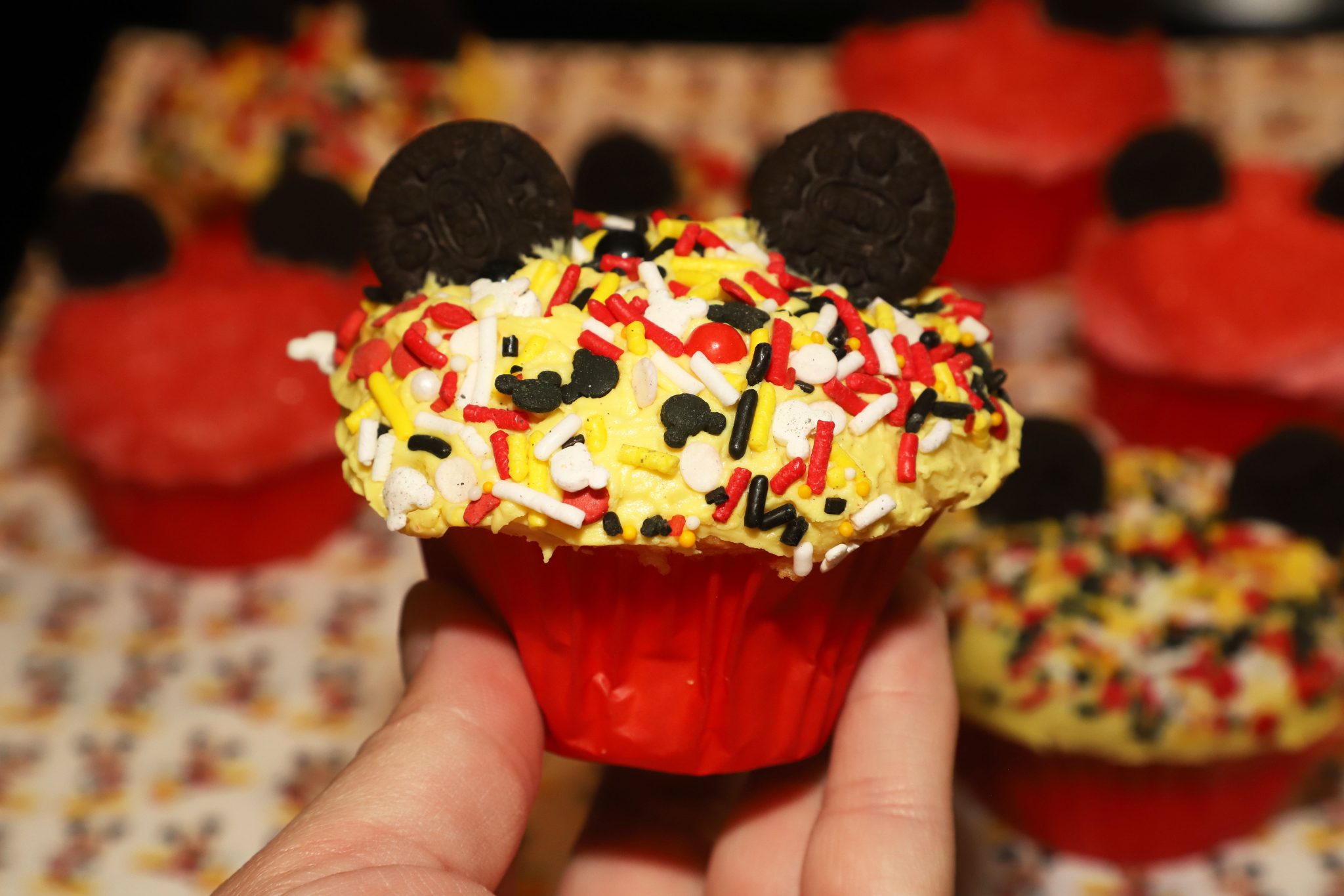 Mickey Mouse Sprinkles Cupcakes - For the Love of Food