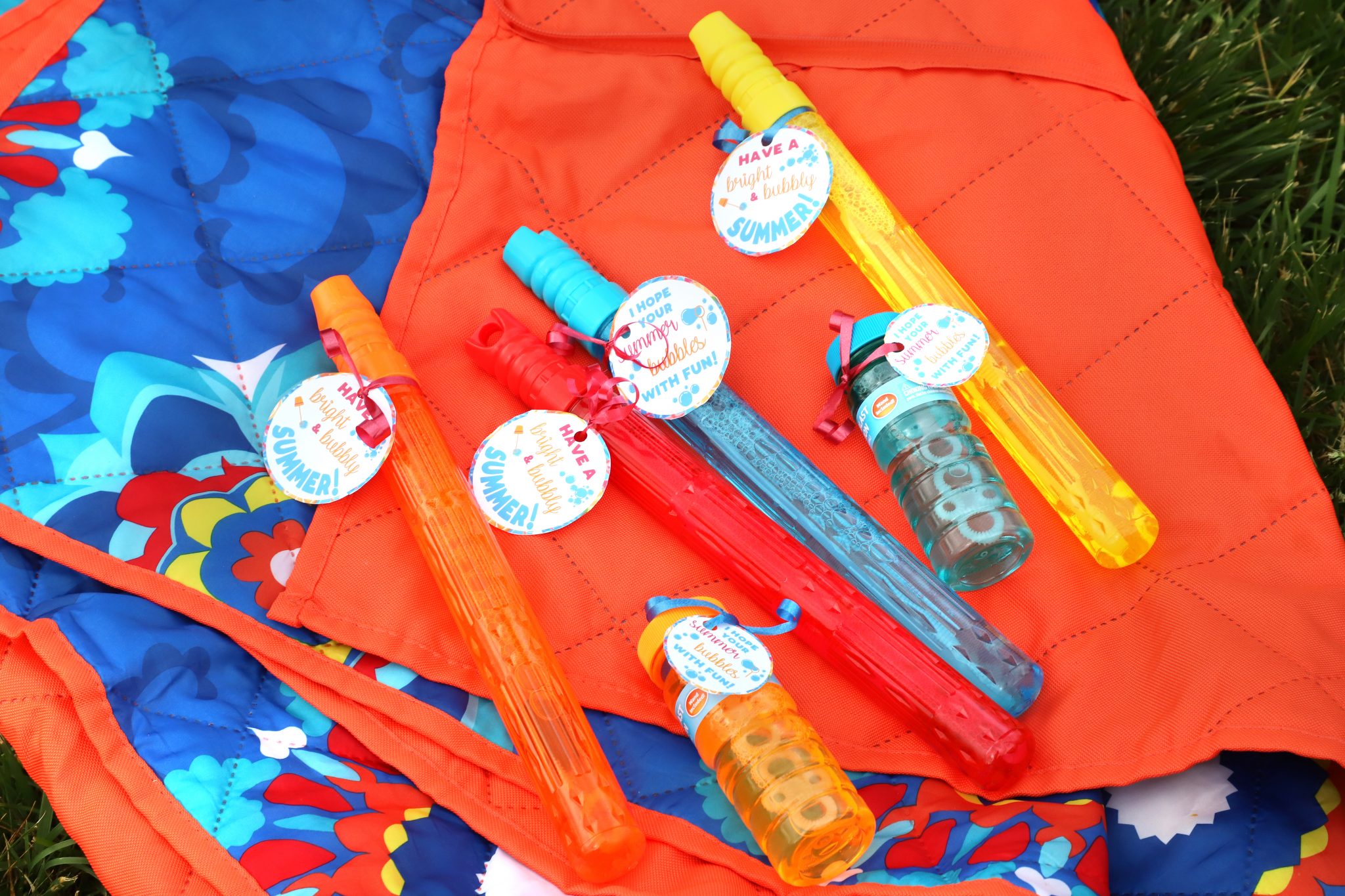 End of School Year Summertime Bubble Gift Idea For Kids | Free ...