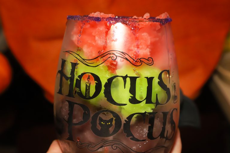 Hocus Pocus Frozen Witch's Brew - For the Love of Food