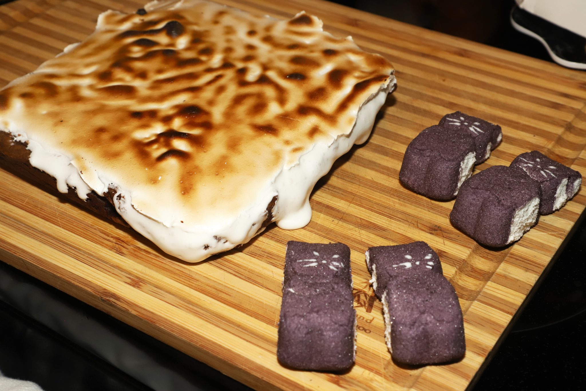 Binx Marshmallow Fudge Brownies #HalloweenTreatsWeek - For the Love of Food