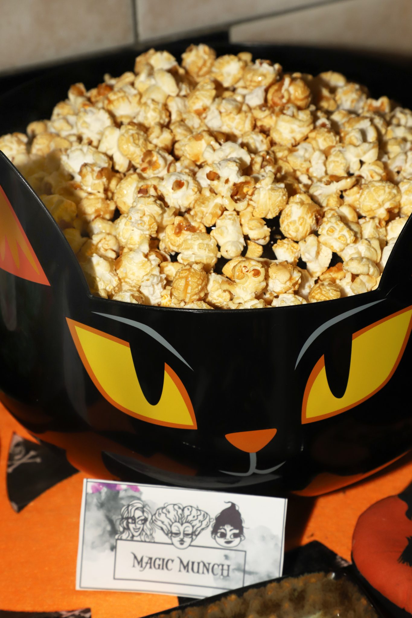 Hocus Pocus Party Place Cards and Food Labels | Free Printable - For ...