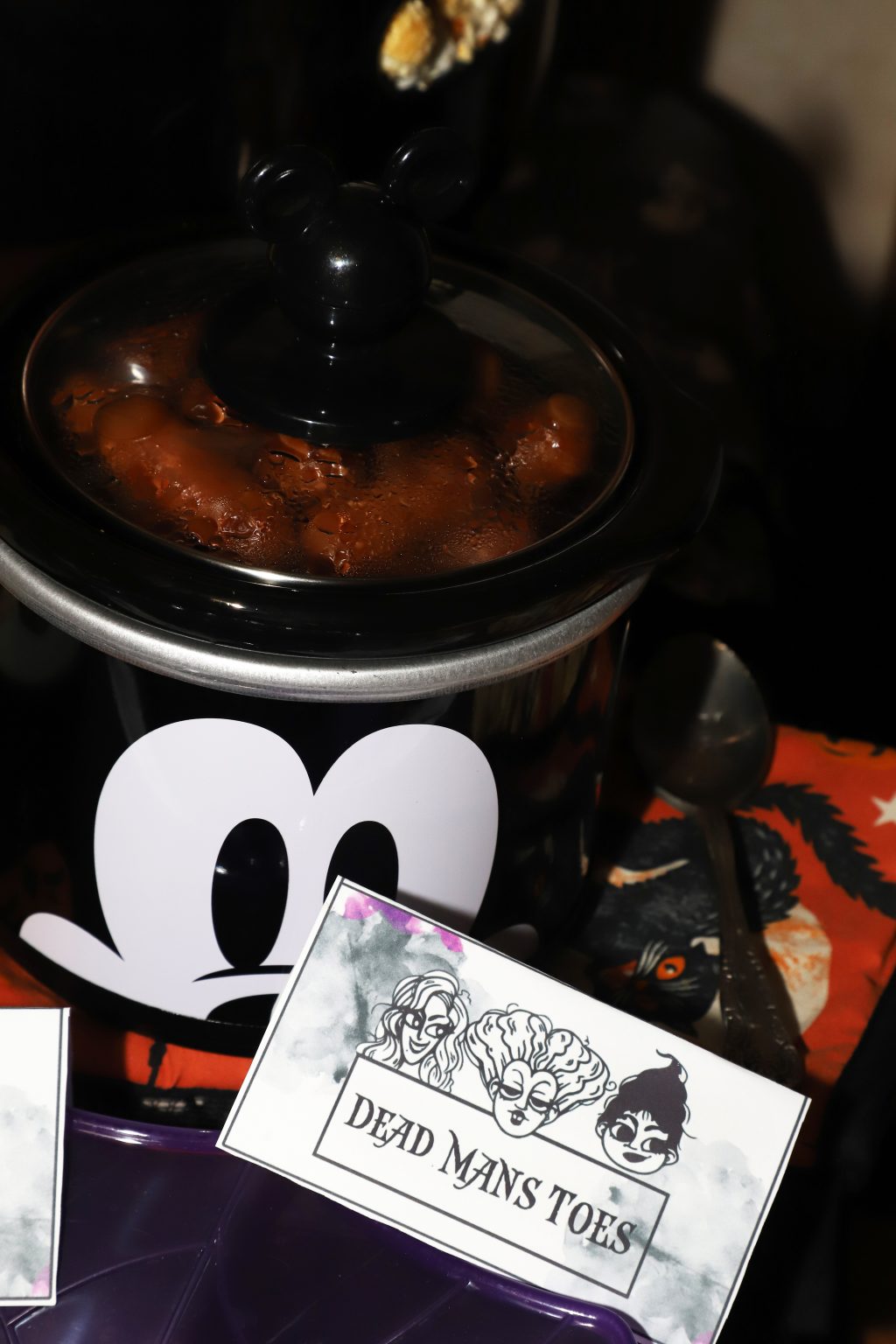 Hocus Pocus Party Place Cards and Food Labels | Free Printable - For ...