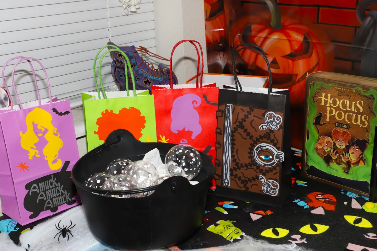 Hocus Pocus Halloween Movie Party - For the Love of Food