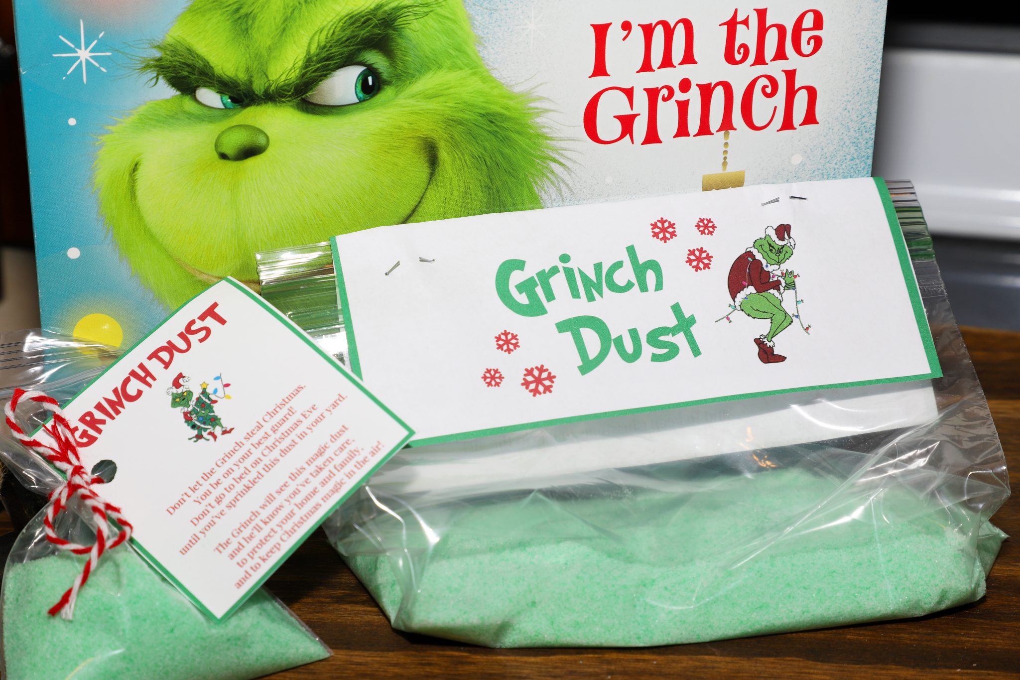 Grinch Dust Recipe with Printable Bag Toppers and Tags - For the Love ...