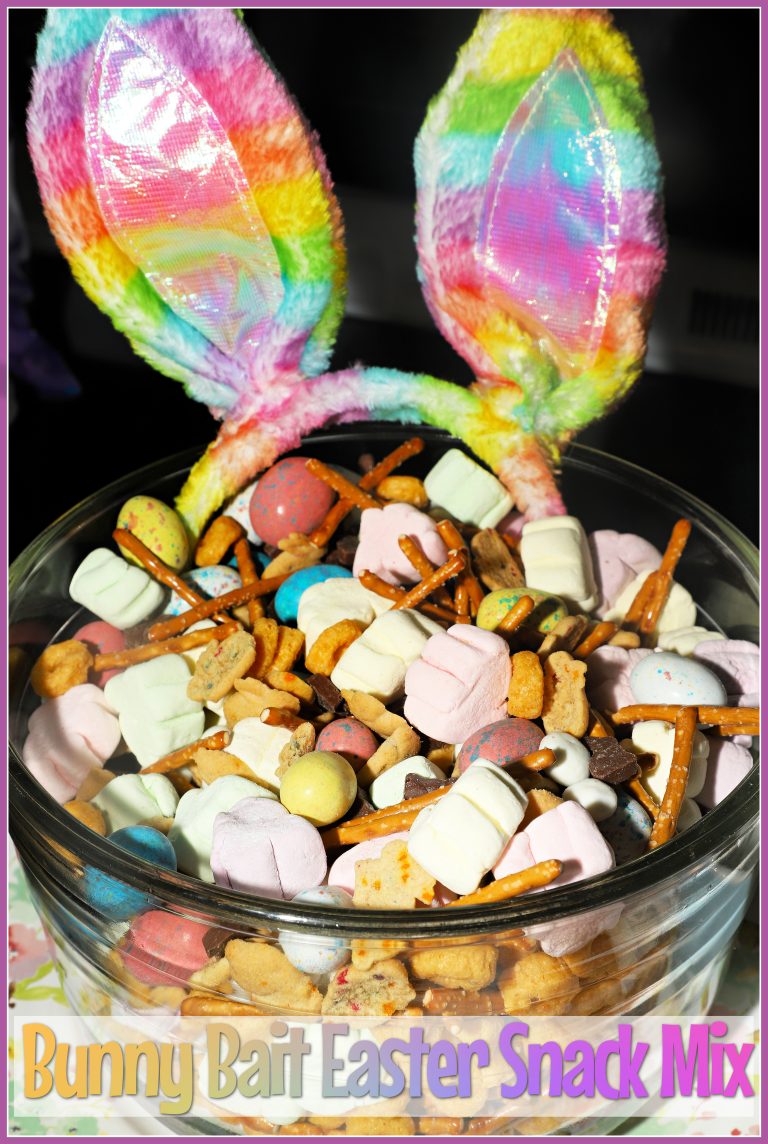 Bunny Bait Easter Snack Mix - For the Love of Food