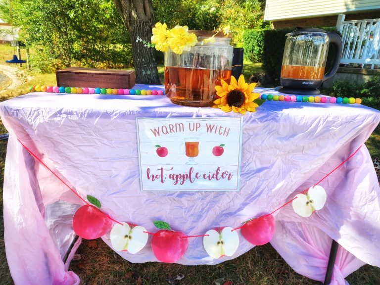 Autumn Apple Cider Sign and Banner | Free Printable - For the Love of Food