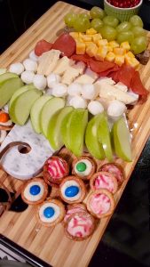 Christmas Tree Charcuterie Snack Board - For the Love of Food