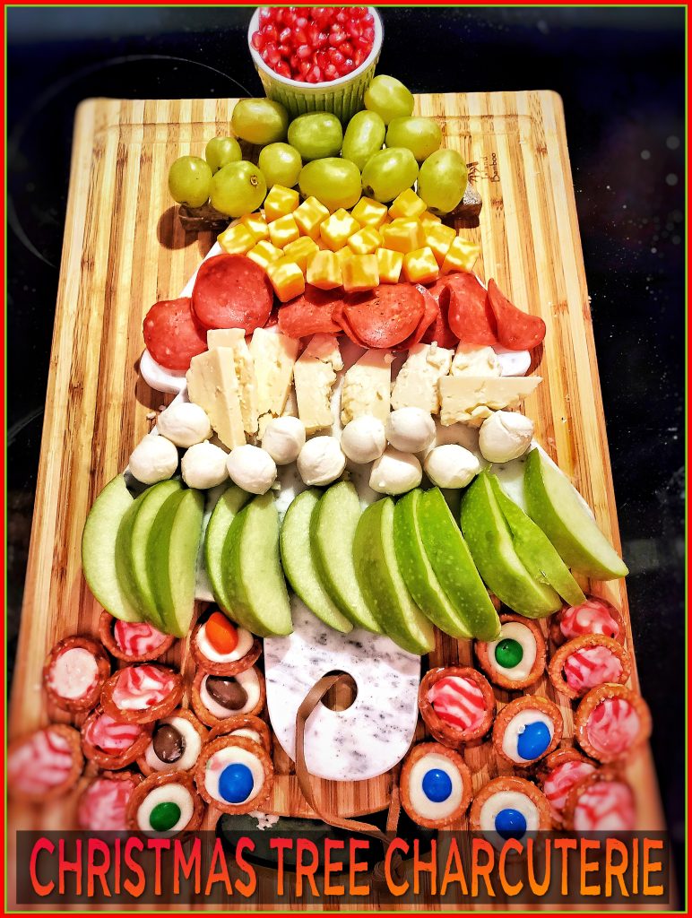Christmas Tree Charcuterie Snack Board - For the Love of Food