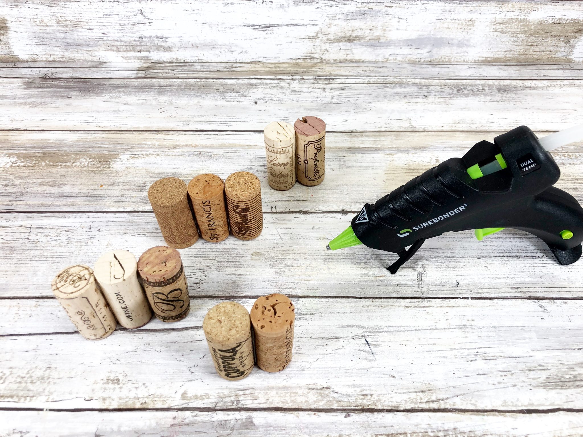 Wine Cork Apple Craft | Teacher Gift Idea - For the Love of Food