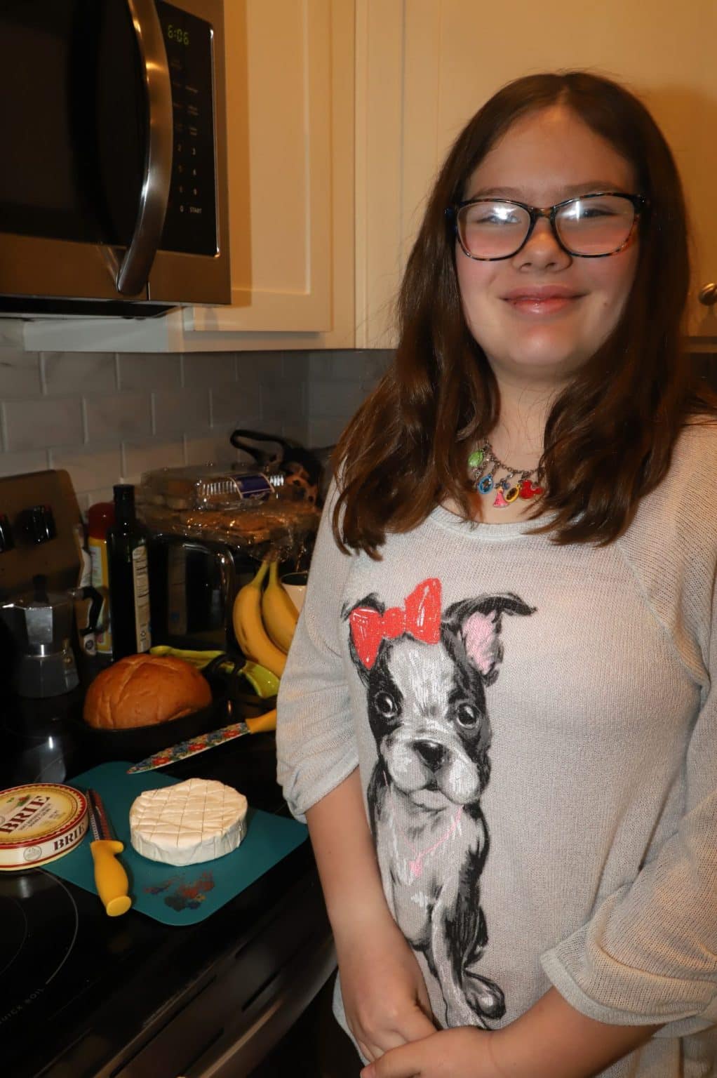 Ava's Cranberry Pecan Brie Baked in a Bread Bowl - For the Love of Food