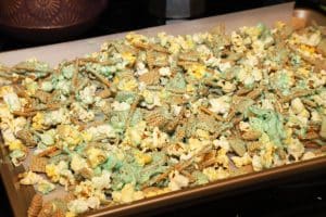 Grinch Holiday Snack Mix - For the Love of Food