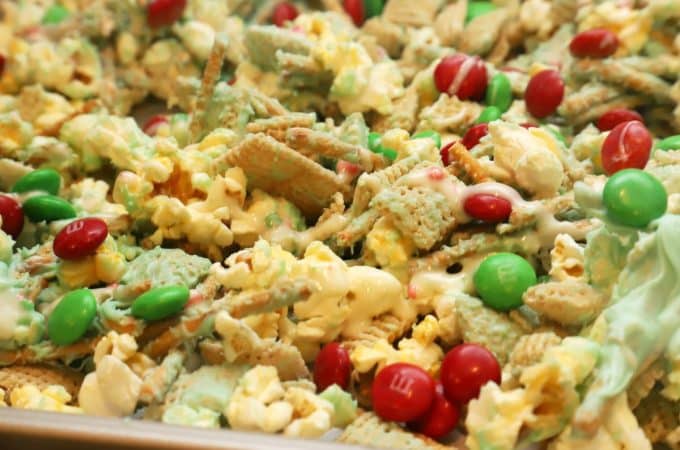 Grinch Holiday Snack Mix - For the Love of Food