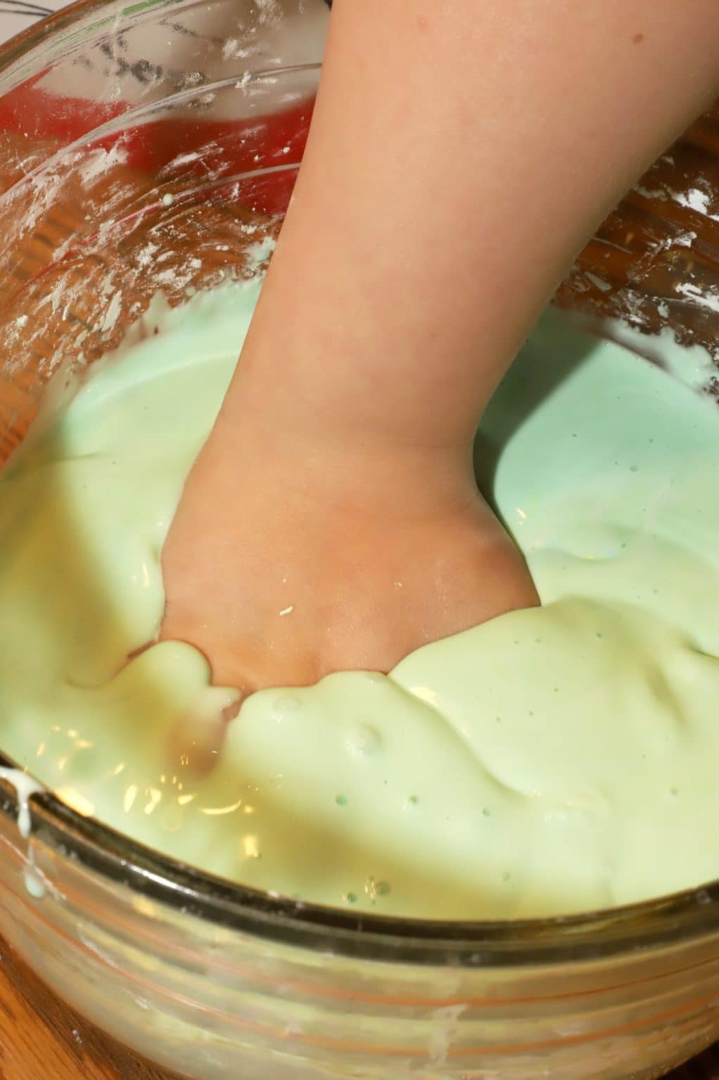 DIY Oobleck - Seuss Slime Recipe - For the Love of Food