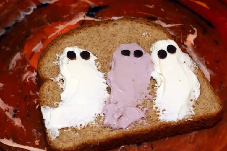 Halloween Ghost Toast - For the Love of Food