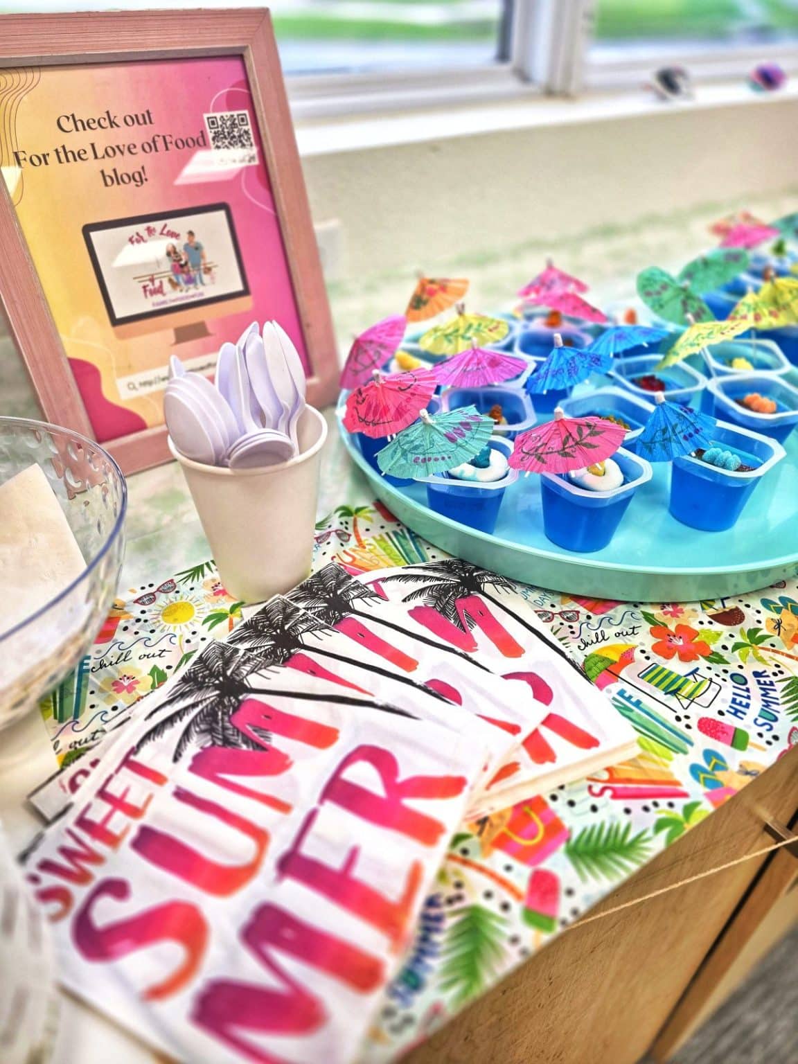 Pool Party Jello Cups - For the Love of Food